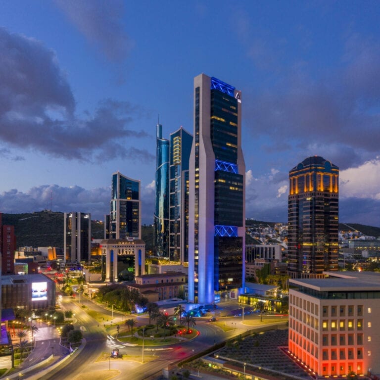 TORRE DATAFLUX – TORRE AVALANZ : Landa + Martínez